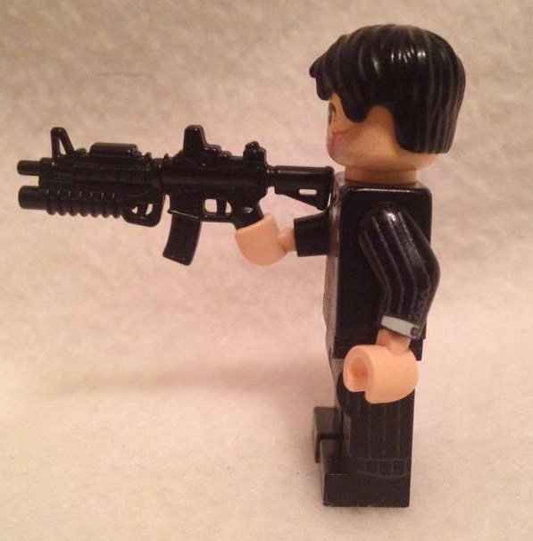 Review: Minifigures.com’s Scarface Minifigure | The Nerds Templar