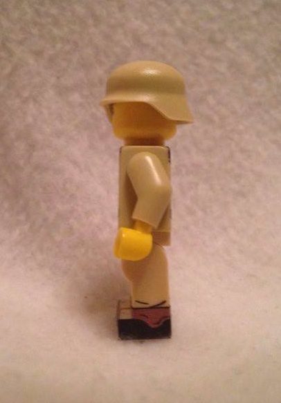 Review: United Bricks WWI Scottish, French and WWII DAK Soldier ...
